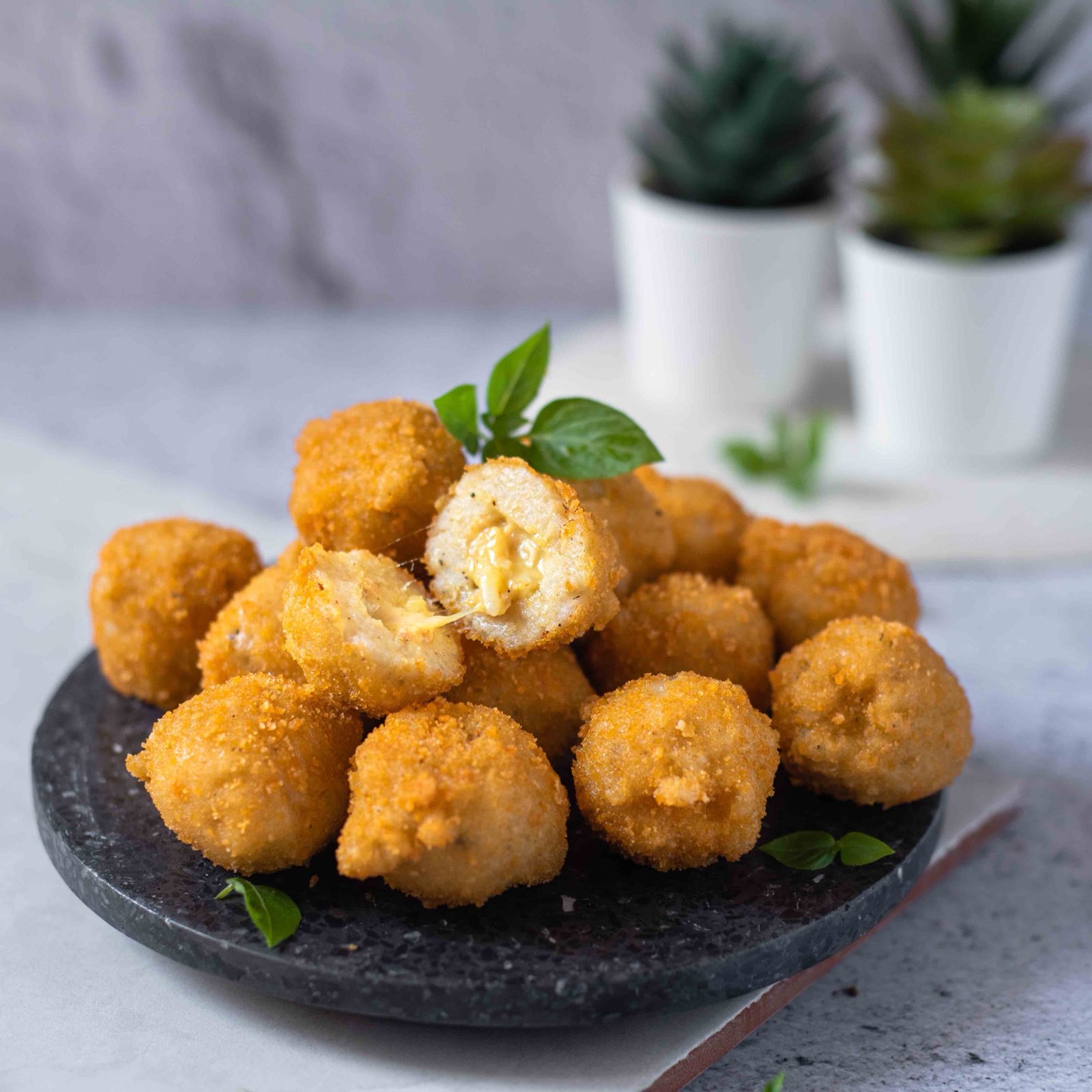 ARANCINI-ΡΥΖΟΚΡΟΚΕΤΕΣ ΜΕ ΗΜΙΣΚΛΗΡΑ ΤΥΡΙΑ,ΛΑΔΙ ΤΡΟΥΦΑΣ ΚΑΙ ΜΑΝΙΤΑΡΙΑ ...